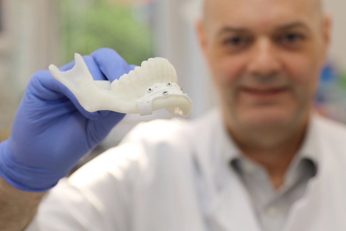 Funktionalität, Feminisierung, Facetuning? Wann eine Kinnkorrektur ...