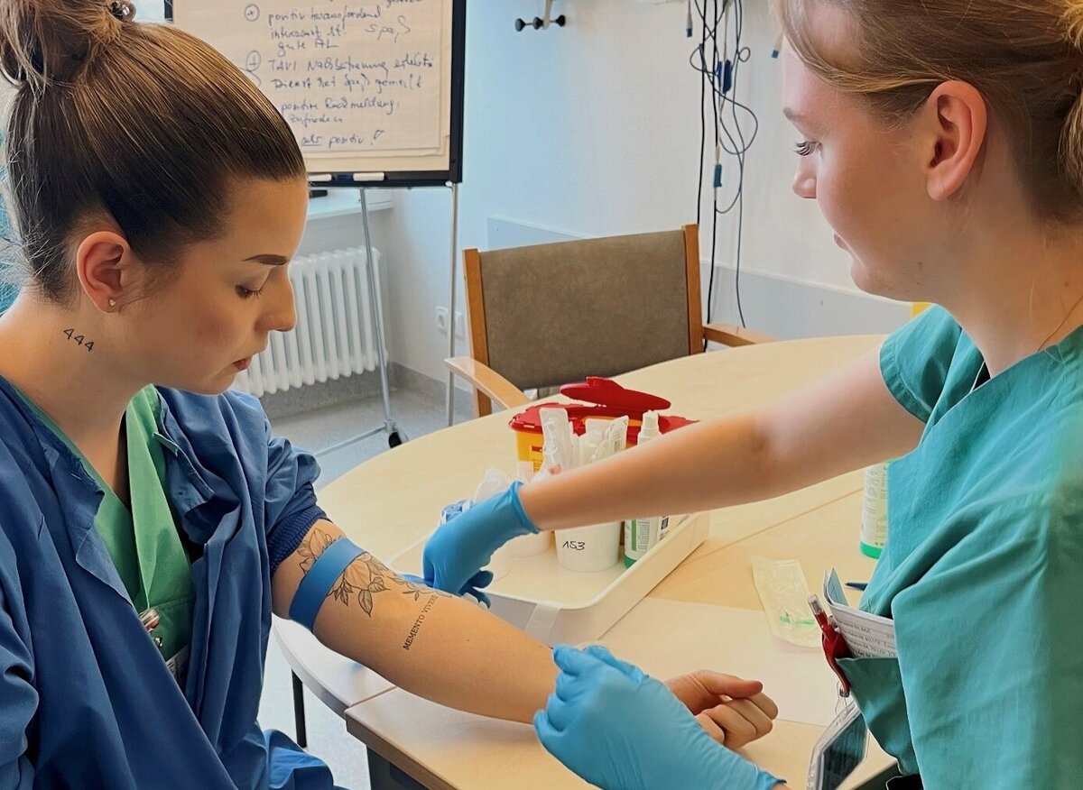 Foto-Story von der IMC-Schulstation